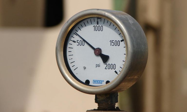 Various Factors That Affect the Measurement of Oil and Gas | DW Energy ...